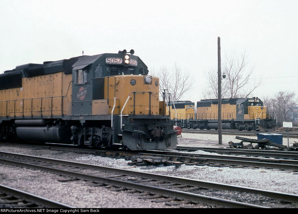 CNW 5057 and 6840